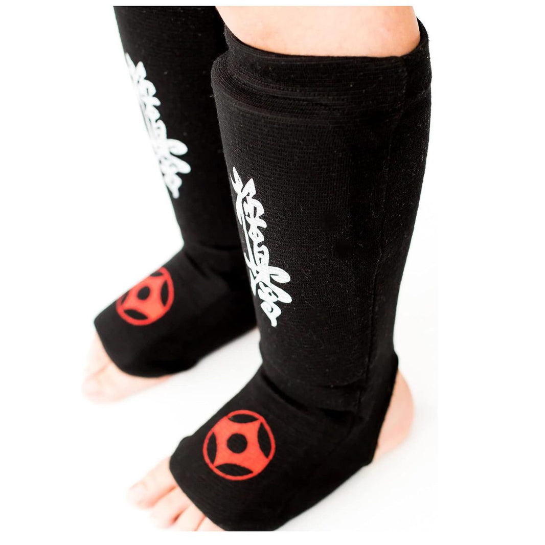 Fabricated Martial Arts Protective Gear For Shin Pads